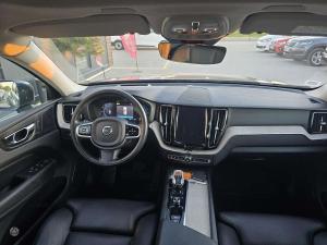 Blue Volvo XC60 2021 in Taurage, with an engine capacity of 2.00 L and mileage of 265 thousand km for 17900 €, photo 14 on AUTOMOTO.COM.LV