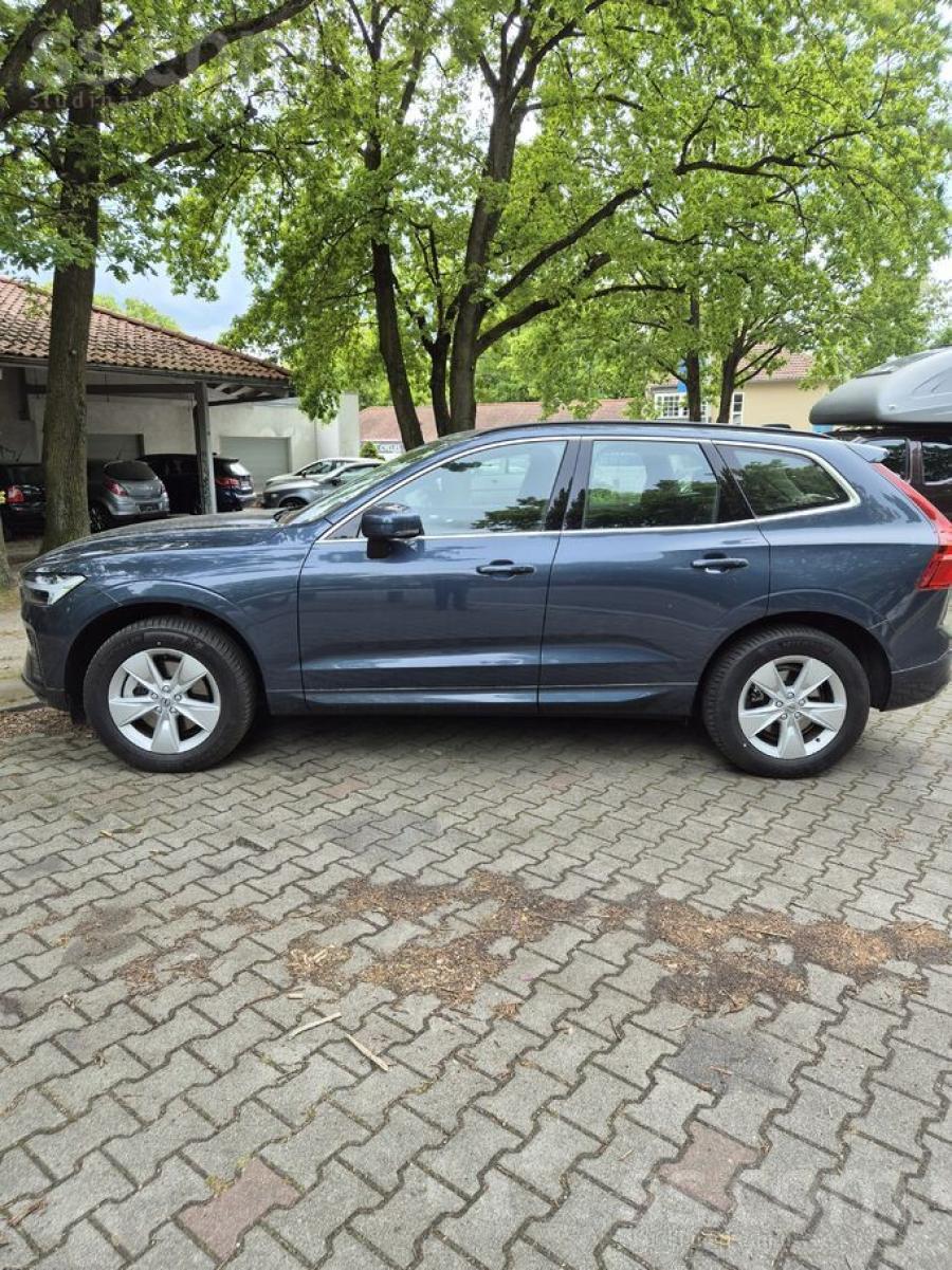 Zils Volvo XC60 2022 Rīga, ar dzinēja tilpumu 2.00 L un nobraukumu 22 tūkst. km par 29900 €, foto 5 vietnē AUTOMOTO.COM.LV