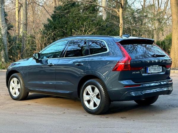 Zils Volvo XC60 2022 Kauņa, ar dzinēja tilpumu 2.00 L un nobraukumu 40 tūkst. km par 30961 €, foto 8 vietnē AUTOMOTO.COM.LV