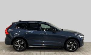 Blue Volvo XC60 2022 in Kaunas, with an engine capacity of 1.97 L and mileage of 90 thousand km for 39500 €, photo 3 on AUTOMOTO.COM.LV