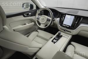 Blue Volvo XC60 2022 in Jelgava, with an engine capacity of 2.00 L and mileage of 140 thousand km for 32450 €, photo 9 on AUTOMOTO.COM.LV