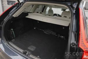Blue Volvo XC60 2022 in Jelgava, with an engine capacity of 2.00 L and mileage of 140 thousand km for 32450 €, photo 14 on AUTOMOTO.COM.LV