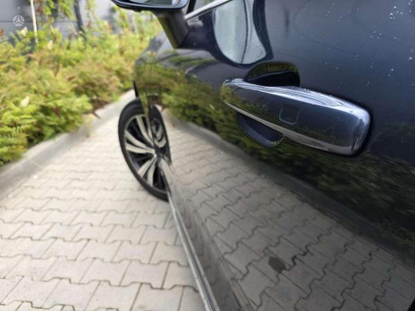 Zils Volvo XC60 2022 Viļņa, ar dzinēja tilpumu 2.00 L un nobraukumu 49 tūkst. km par 32200 €, foto 9 vietnē AUTOMOTO.COM.LV