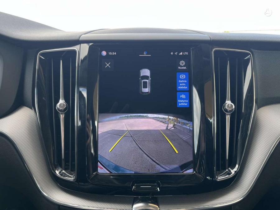 Zils Volvo XC60 2022 Viļņa, ar dzinēja tilpumu 1.97 L un nobraukumu 125 tūkst. km par 28999 €, foto 18 vietnē AUTOMOTO.COM.LV