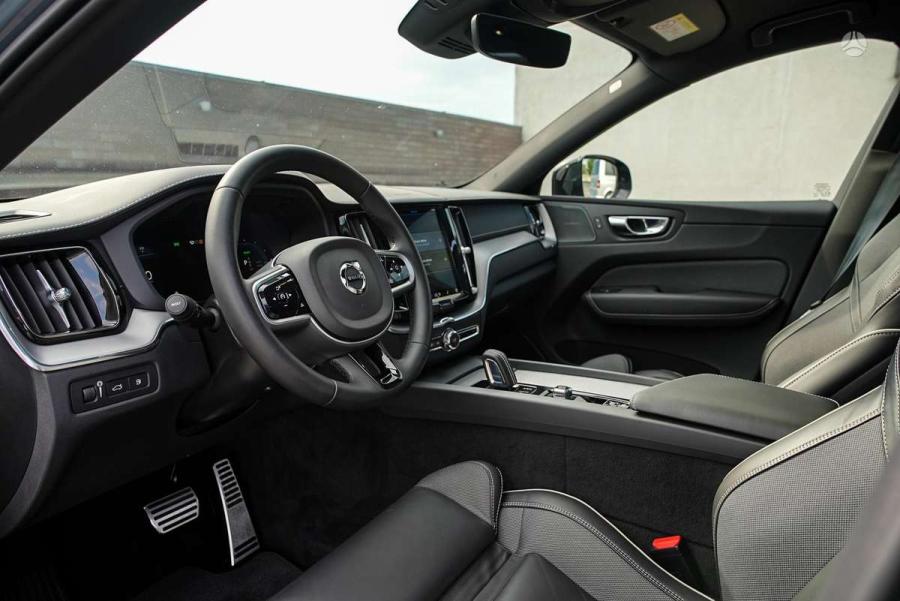 Zils Volvo XC60 2022 Kauņa, ar dzinēja tilpumu 1.97 L un nobraukumu 198 tūkst. km par 29950 €, foto 31 vietnē AUTOMOTO.COM.LV