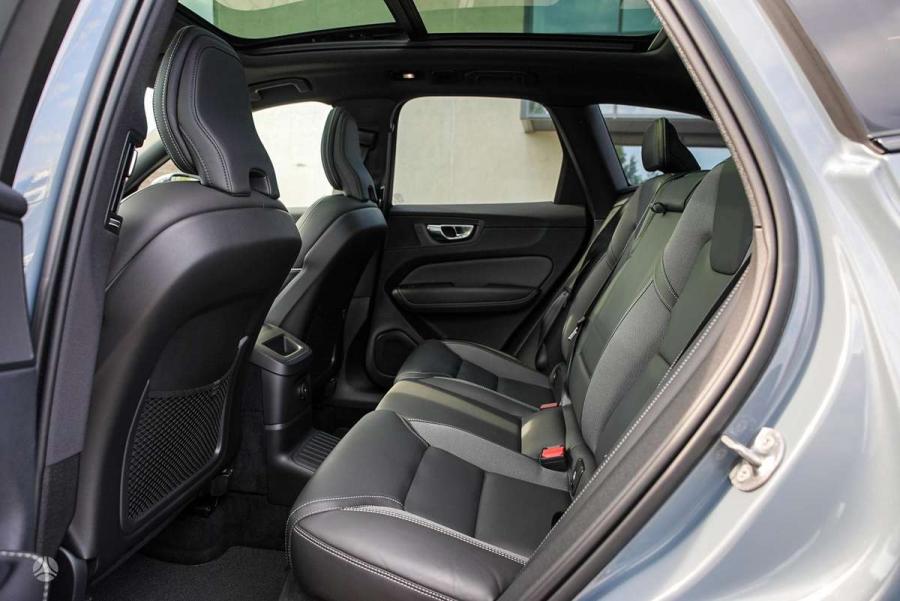 Zils Volvo XC60 2022 Kauņa, ar dzinēja tilpumu 1.97 L un nobraukumu 198 tūkst. km par 29950 €, foto 40 vietnē AUTOMOTO.COM.LV