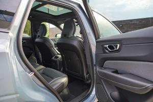 Zils Volvo XC60 2022 Kauņa, ar dzinēja tilpumu 1.97 L un nobraukumu 198 tūkst. km par 29950 €, foto 41 vietnē AUTOMOTO.COM.LV