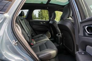 Zils Volvo XC60 2022 Kauņa, ar dzinēja tilpumu 1.97 L un nobraukumu 198 tūkst. km par 29950 €, foto 42 vietnē AUTOMOTO.COM.LV