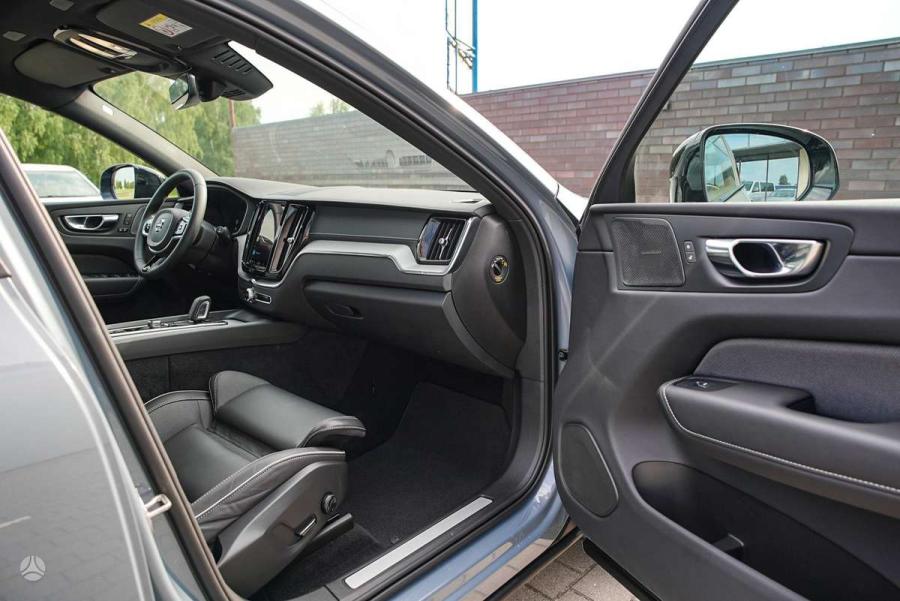 Zils Volvo XC60 2022 Kauņa, ar dzinēja tilpumu 1.97 L un nobraukumu 198 tūkst. km par 29950 €, foto 43 vietnē AUTOMOTO.COM.LV