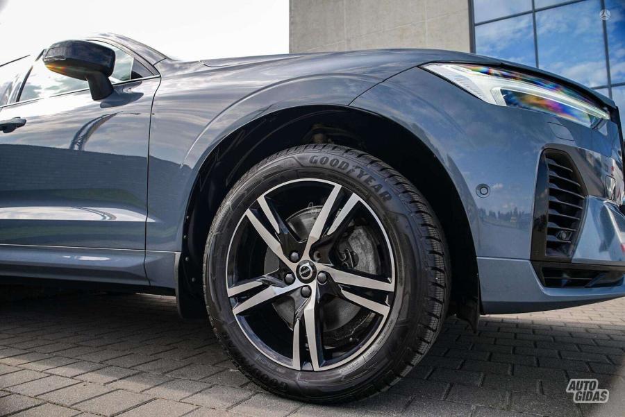 Zils Volvo XC60 2022 Kauņa, ar dzinēja tilpumu 2.00 L un nobraukumu 198 tūkst. km par 29450 €, foto 7 vietnē AUTOMOTO.COM.LV