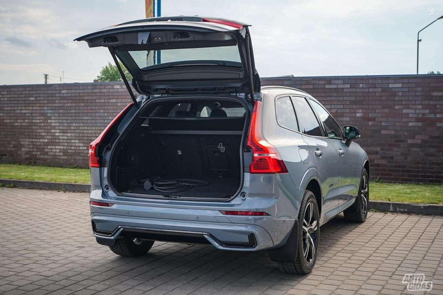 Zils Volvo XC60 2022 Kauņa, ar dzinēja tilpumu 2.00 L un nobraukumu 198 tūkst. km par 29450 €, foto 15 vietnē AUTOMOTO.COM.LV