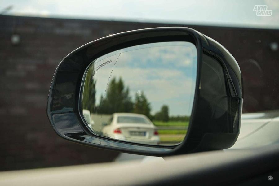 Zils Volvo XC60 2022 Kauņa, ar dzinēja tilpumu 2.00 L un nobraukumu 198 tūkst. km par 29450 €, foto 38 vietnē AUTOMOTO.COM.LV