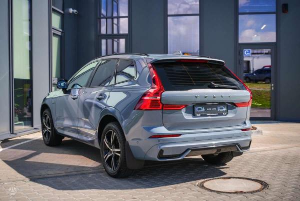 Volvo XC60 2022 in Kaunas on AUTOMOTO.COM.LV Blue Volvo XC60 2022 in Kaunas, with an engine capacity of 1.97 L and mileage of 198 thousand km for 29450 €, photo 10 on AUTOMOTO.COM.LV