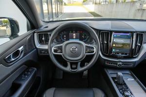 Zils Volvo XC60 2022 Kauņa, ar dzinēja tilpumu 1.97 L un nobraukumu 198 tūkst. km par 29450 €, foto 20 vietnē AUTOMOTO.COM.LV