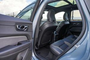Zils Volvo XC60 2022 Kauņa, ar dzinēja tilpumu 1.97 L un nobraukumu 198 tūkst. km par 29450 €, foto 38 vietnē AUTOMOTO.COM.LV