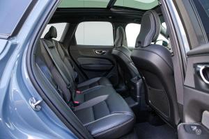 Zils Volvo XC60 2022 Kauņa, ar dzinēja tilpumu 1.97 L un nobraukumu 198 tūkst. km par 29450 €, foto 41 vietnē AUTOMOTO.COM.LV
