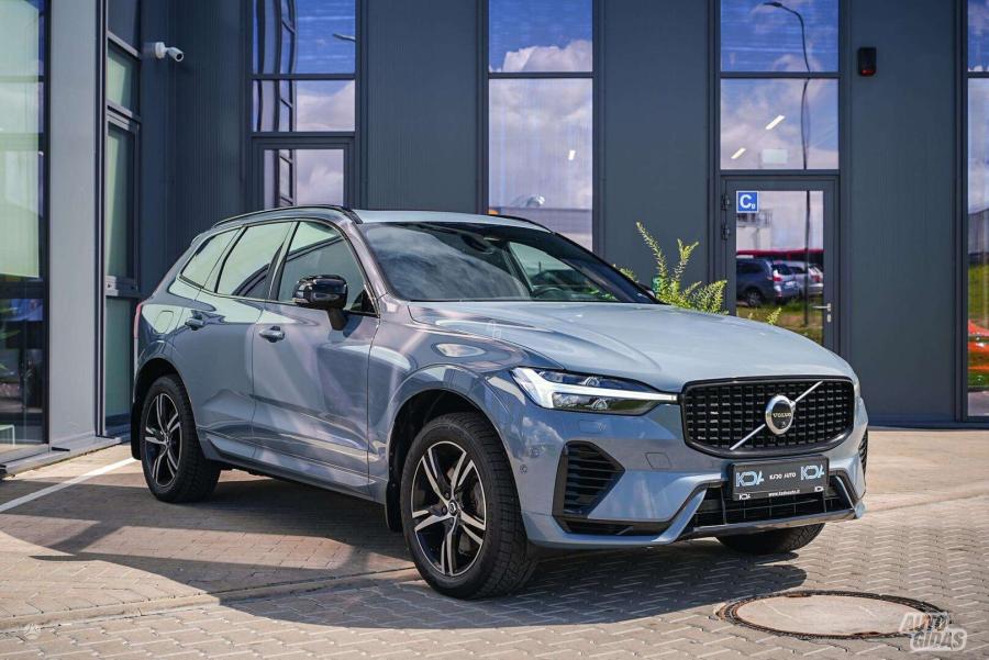 Blue Volvo XC60 2022 in Kaunas, with an engine capacity of 2.00 L and mileage of 198 thousand km for 29450 €, photo 1 on AUTOMOTO.COM.LV