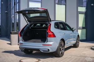 Blue Volvo XC60 2022 in Kaunas, with an engine capacity of 2.00 L and mileage of 198 thousand km for 29450 €, photo 15 on AUTOMOTO.COM.LV