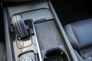 Blue Volvo XC60 2022 in Kaunas, with an engine capacity of 2.00 L and mileage of 198 thousand km for 29450 €, photo 25 on AUTOMOTO.COM.LV