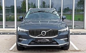 Blue Volvo XC60 2022 in Vilnius, with an engine capacity of 1.97 L and mileage of 170 thousand km for 27990 €, photo 9 on AUTOMOTO.COM.LV