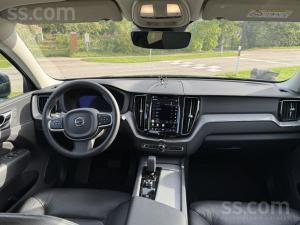 Blue Volvo XC60 2022 in Ogre, with an engine capacity of 2.00 L and mileage of 73 thousand km for 27500 €, photo 9 on AUTOMOTO.COM.LV