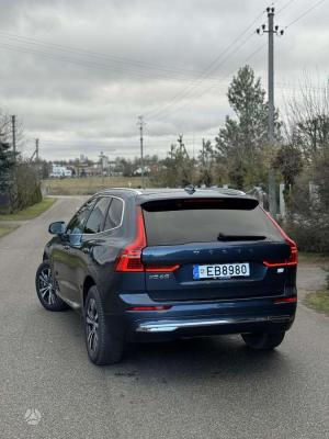 Zils Volvo XC60 2023 Viļņa, ar dzinēja tilpumu 1.97 L un nobraukumu 62 tūkst. km par 29700 €, foto 4 vietnē AUTOMOTO.COM.LV