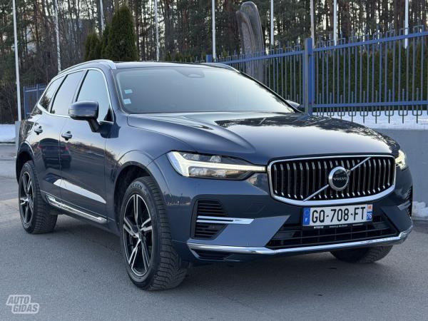 Blue Volvo XC60 2023 in Vilnius, with an engine capacity of 2.00 L and mileage of 22 thousand km for 45000 €, photo 1 on AUTOMOTO.COM.LV