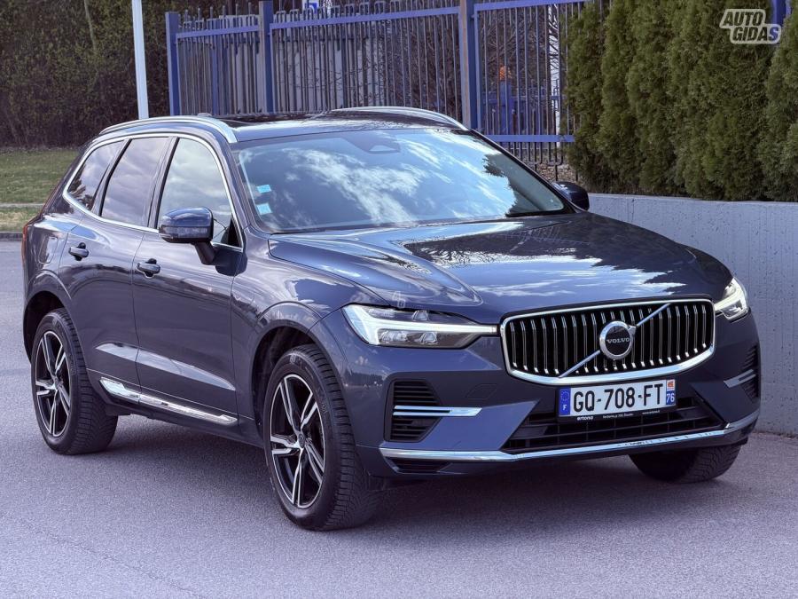 Zils Volvo XC60 2023 Viļņa, ar dzinēja tilpumu 2.00 L un nobraukumu 22 tūkst. km par 43000 €, foto 7 vietnē AUTOMOTO.COM.LV