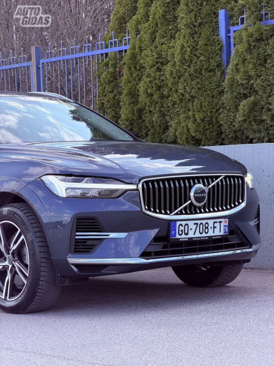 Zils Volvo XC60 2023 Viļņa, ar dzinēja tilpumu 2.00 L un nobraukumu 22 tūkst. km par 43000 €, foto 8 vietnē AUTOMOTO.COM.LV