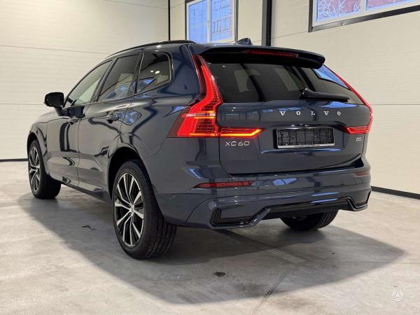 Zils Volvo XC60 2024 Šauļi, ar dzinēja tilpumu 1.97 L un nobraukumu 8 tūkst. km par 38900 €, foto 6 vietnē AUTOMOTO.COM.LV