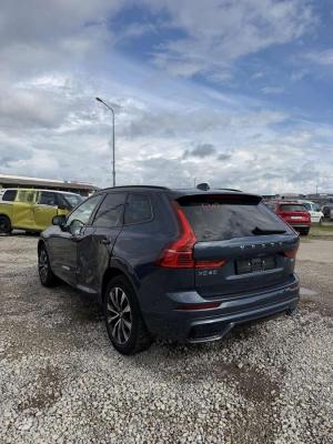 Zils Volvo XC60 2024 Šauļi, ar dzinēja tilpumu 1.97 L un nobraukumu 142 tūkst. km par 28350 €, foto 7 vietnē AUTOMOTO.COM.LV