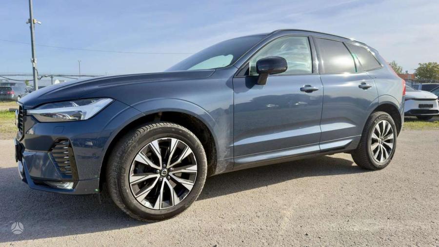 Zils Volvo XC60 2024 Šauļi, ar dzinēja tilpumu 1.97 L un nobraukumu 142 tūkst. km par 29450 €, foto 8 vietnē AUTOMOTO.COM.LV