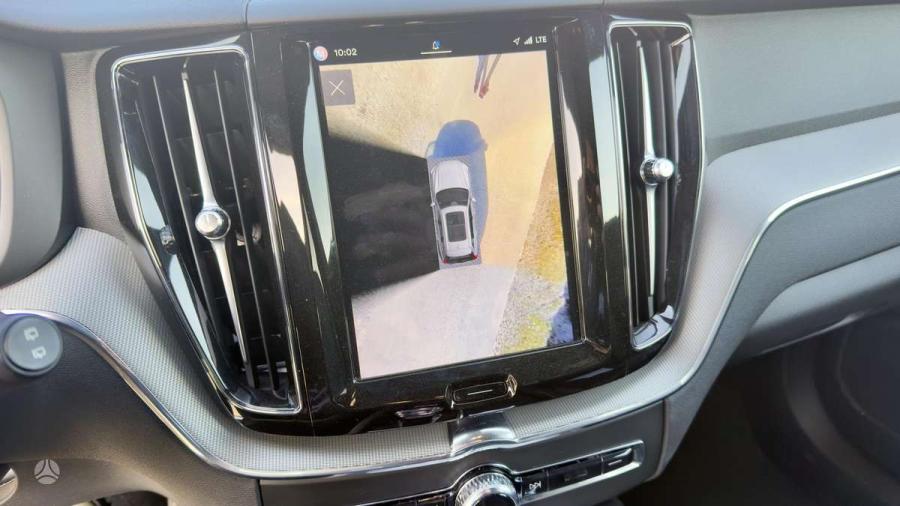 Zils Volvo XC60 2024 Šauļi, ar dzinēja tilpumu 1.97 L un nobraukumu 142 tūkst. km par 29450 €, foto 15 vietnē AUTOMOTO.COM.LV