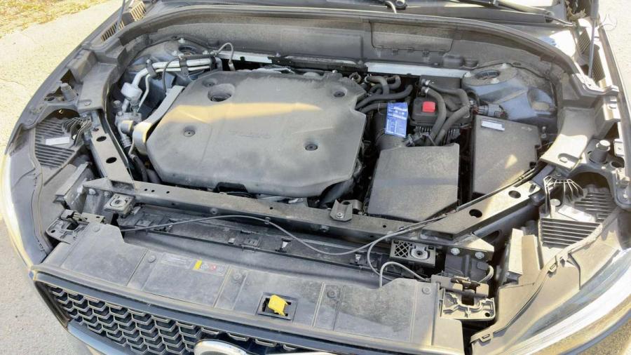 Zils Volvo XC60 2024 Šauļi, ar dzinēja tilpumu 1.97 L un nobraukumu 142 tūkst. km par 29450 €, foto 29 vietnē AUTOMOTO.COM.LV