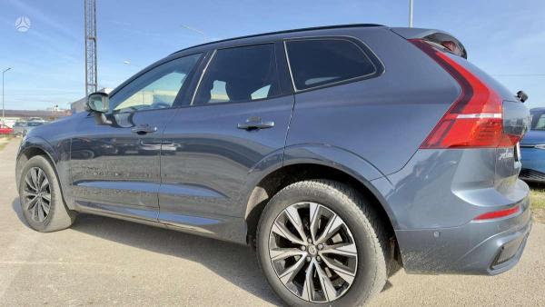 Zils Volvo XC60 2024 Šauļi, ar dzinēja tilpumu 1.97 L un nobraukumu 142 tūkst. km par 29450 €, foto 7 vietnē AUTOMOTO.COM.LV