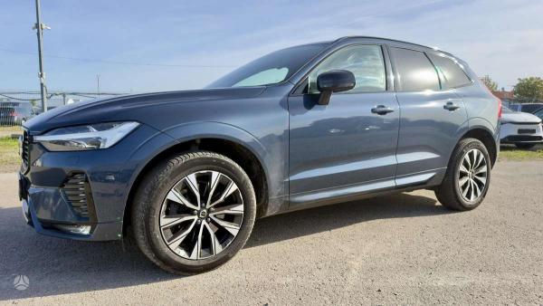 Zils Volvo XC60 2024 Šauļi, ar dzinēja tilpumu 1.97 L un nobraukumu 142 tūkst. km par 29450 €, foto 8 vietnē AUTOMOTO.COM.LV