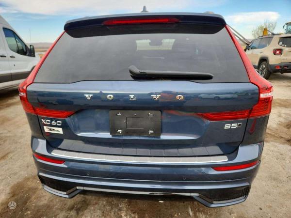 Zils Volvo XC60 2025 Plungė, ar dzinēja tilpumu 1.97 L un nobraukumu 19 tūkst. km par 13999 €, foto 1 vietnē AUTOMOTO.COM.LV