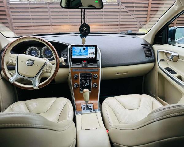 Blue Volvo XC60 2011 in Klaipeda, with an engine capacity of 3.19 L and mileage of 339 thousand km for 8500 €, photo 6 on AUTOMOTO.COM.LV