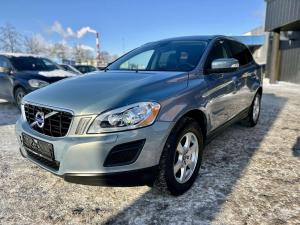 Blue Volvo XC60 2010 in Siauliai, with an engine capacity of 2.00 L and mileage of 235 thousand km for 8750 €, photo  on AUTOMOTO.COM.LV