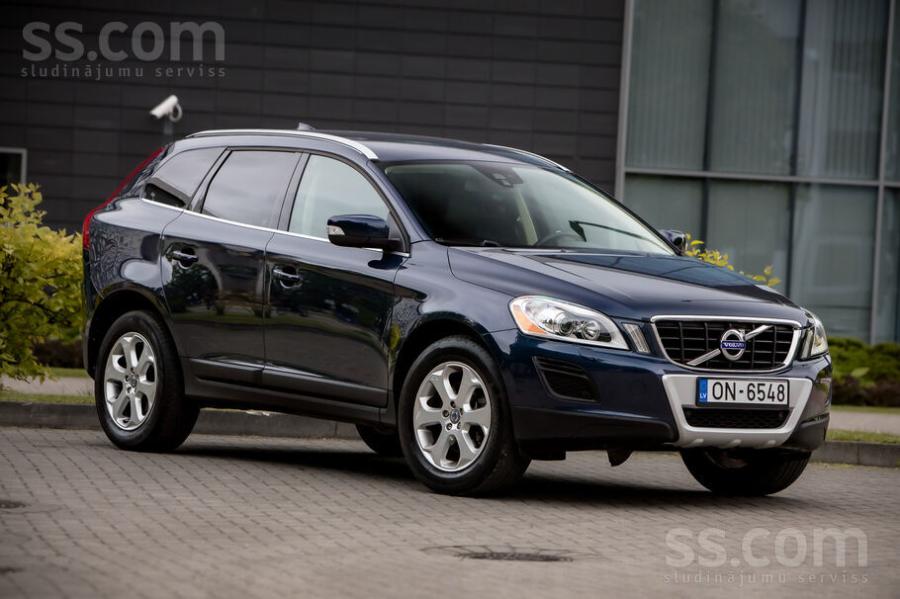 Blue Volvo XC60 2012 in Jelgava, with an engine capacity of 2.40 L and mileage of 0 thousand km for 10190 €, photo 5 on AUTOMOTO.COM.LV