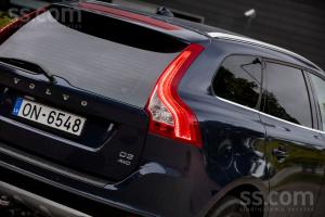 Blue Volvo XC60 2012 in Jelgava, with an engine capacity of 2.40 L and mileage of 0 thousand km for 10190 €, photo 9 on AUTOMOTO.COM.LV