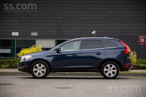 Blue Volvo XC60 2012 in Jelgava, with an engine capacity of 2.40 L and mileage of 0 thousand km for 10190 €, photo 12 on AUTOMOTO.COM.LV