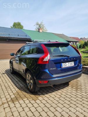 Zils Volvo XC60 2012 Cēsis, ar dzinēja tilpumu 2.00 L un nobraukumu 263 tūkst. km par 11900 €, foto 5 vietnē AUTOMOTO.COM.LV