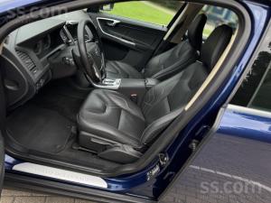 Zils Volvo XC60 2012 Jūrmala, ar dzinēja tilpumu 2.00 L un nobraukumu 0 tūkst. km par 6490 €, foto 11 vietnē AUTOMOTO.COM.LV
