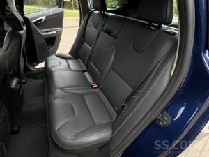 Zils Volvo XC60 2012 Jūrmala, ar dzinēja tilpumu 2.00 L un nobraukumu 0 tūkst. km par 6490 €, foto 14 vietnē AUTOMOTO.COM.LV