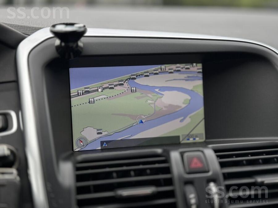 Zils Volvo XC60 2012 Jūrmala, ar dzinēja tilpumu 2.00 L un nobraukumu 0 tūkst. km par 6490 €, foto 22 vietnē AUTOMOTO.COM.LV