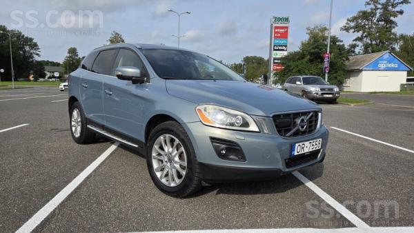 Volvo XC60 2010 Rīga vietnē Zils Volvo XC60 2010 Rīga, ar dzinēja tilpumu 2.40 L un nobraukumu 314 tūkst. km par 5950 €, foto 1 vietnē AUTOMOTO.COM.LV