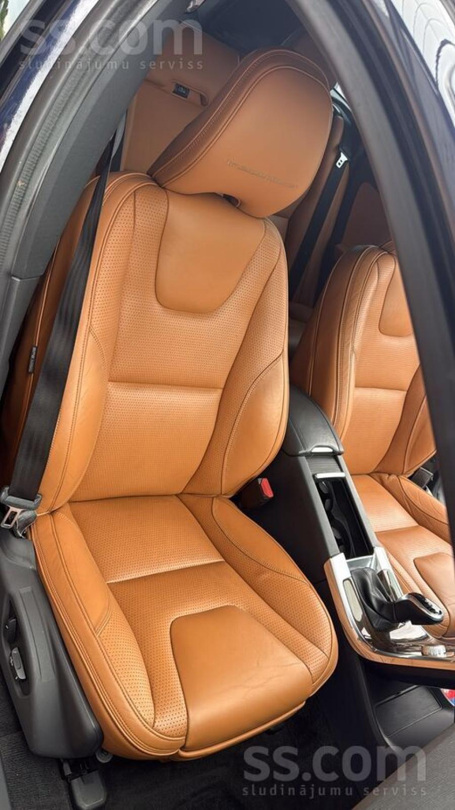 Zils Volvo XC60 2016 Talsi, ar dzinēja tilpumu 2.00 L un nobraukumu 295 tūkst. km par 14470 €, foto 17 vietnē AUTOMOTO.COM.LV