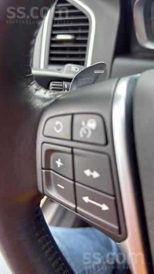 Zils Volvo XC60 2016 Talsi, ar dzinēja tilpumu 2.00 L un nobraukumu 295 tūkst. km par 14470 €, foto 25 vietnē AUTOMOTO.COM.LV
