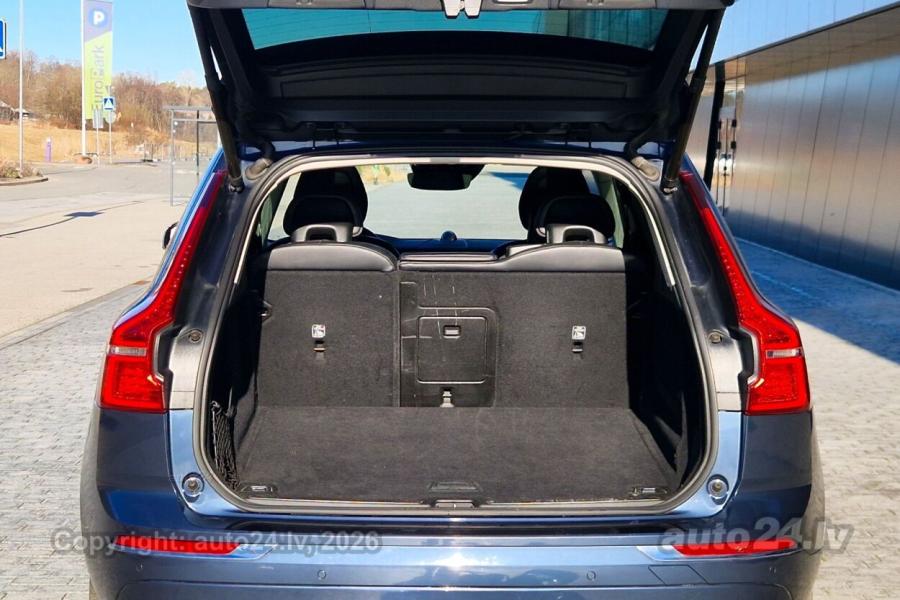 Zils Volvo XC60 2017 Tallina, ar dzinēja tilpumu 2.00 L un nobraukumu 195 tūkst. km par 24900 €, foto 18 vietnē AUTOMOTO.COM.LV